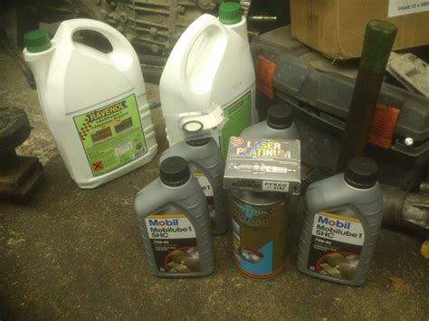 Замена жидкостей и свечей зажигания прокладок крышки ГБЦ — Subaru B4 Be 2 л 2001 года