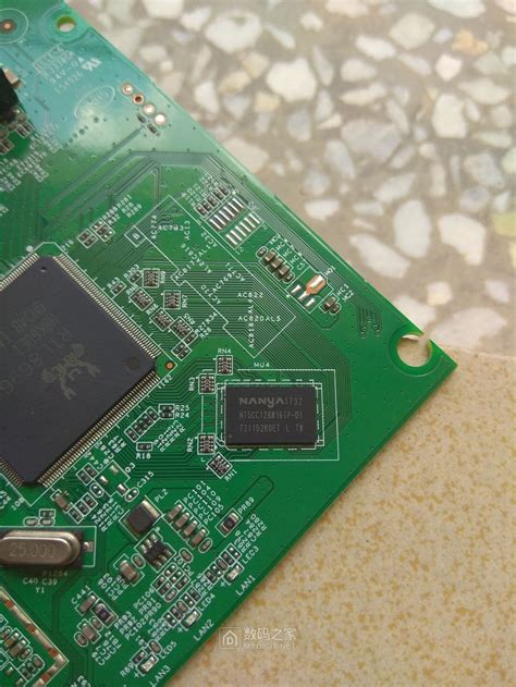 拆个上海诺基亚贝尔路由器 WiFi 路由器 数码之家