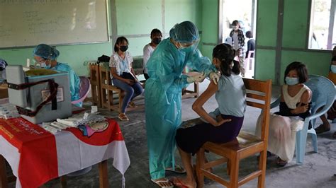 ကလေးမြို့တွင် အသက် ၁၂ နှစ်နှင့် ၁၈ နှစ်အတွင်း ကျောင်းသား၊ ကျောင်းသူ ၁၂၀၀ ဦးအား ကိုဗစ် ၁၉ရောဂ