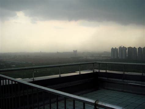 72 山雨欲来风满楼 居易俟命