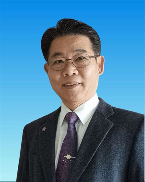 Hwayoung 친환경선박 소유자 친환경선박 인증 신청할 수 있다 기사등록 2025 08 20 150049 환경신문 임화영 선임기자 해양수산부장관 전재수는