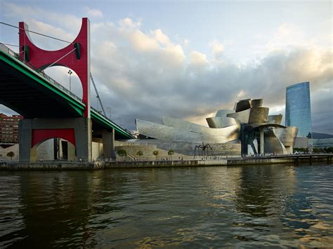 Frank Gehry S Guggenheim Museum Bilbao Is The Greatest Building Of Our Time