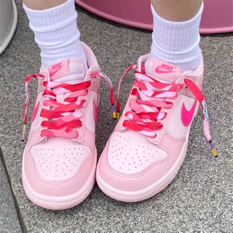 Giày Nike Dunk Low Triple Pink Dh9765 600 Jordan 1