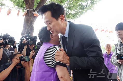 오세훈 서울시장 이태원참사 유가족과 함께 뉴스1
