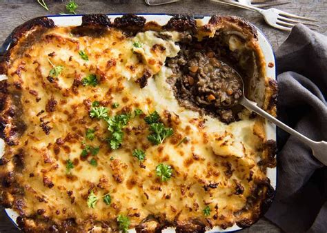 Cottage Pie Recipetin Eats