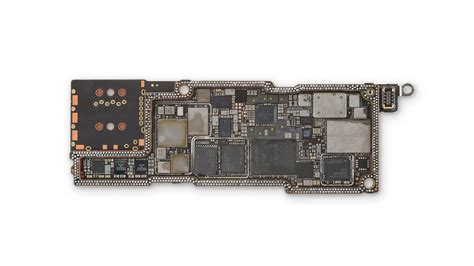 Apples Plans To Use Iphone Memory Chips From Chinas Ymtc Have Been