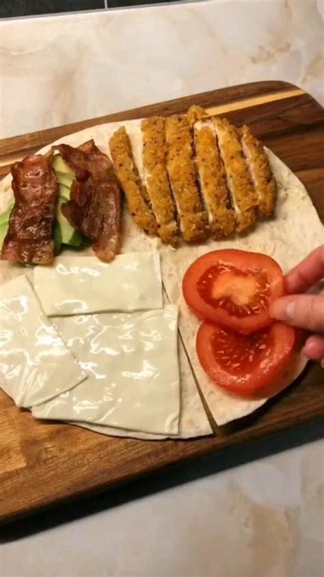 Tortilla Trend Crispy Cheesy Pesto Burger Caprese Melt Artofit