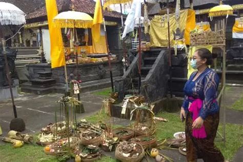 Makna Dari Rahina Buda Cemeng Klawu Dalam Hindu Payana Dewa