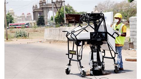 Robotic Scavenger Bandicoot Claws Its Way To Clean Sewers Star Of Mysore
