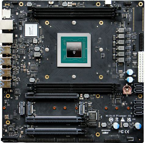 เมนบอร์ดและเวิร์กสเตชัน ที่ใช้ Risc V 64 Core สำหรับพัฒนา Risc V แบบ