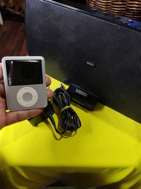 Philips Ipod Dock Speaker With Bluetooth Audio Soundbars Speakers And Amplifiers On Carousell