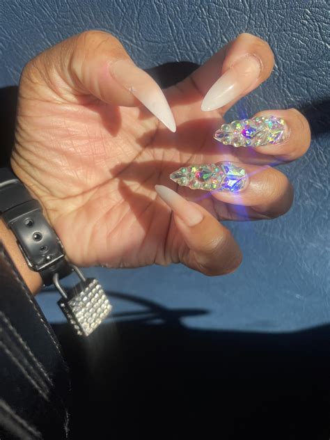 Chunky Bling 2 R Nails