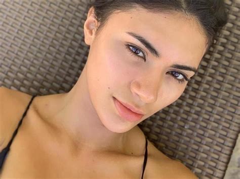 Best Looking Female Celebrities Without Makeup Saubhaya Makeup