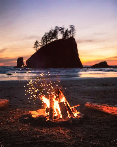 Костер на берегу моря 68 фото