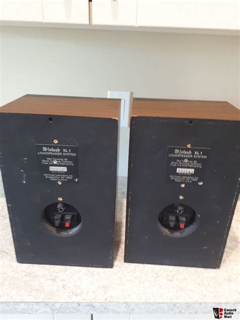 Mcintosh Xl1 Bookshelf Speakers Photo 2296649 Canuck Audio Mart