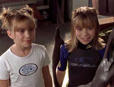 Billboard Dad Olsen Twins Hairstyles 2000s Mary Kate And Ashley Hair