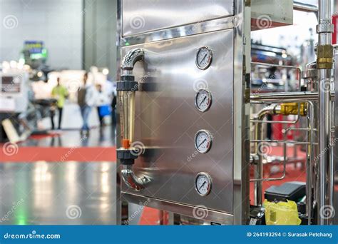 Dial Flow Next To A Syringe At A Hospital Table Stock Photography CartoonDealer Com