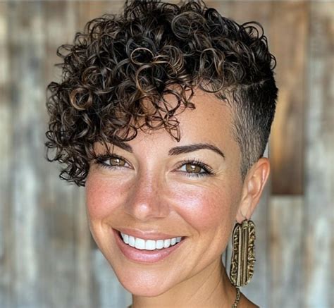 Pin By Dawnelda Mcinnis On Hair Cut In 2024 Curly Hair Photos Curly
