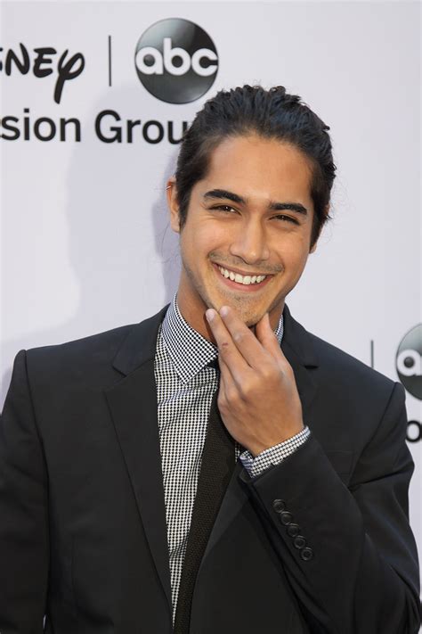 Avan Jogia Nude Sexy Pics Pics Male Celebs