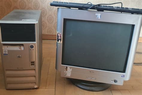 სასწრაფოდ და იაფად იყიდება ძველი მეორადი კომპიუტერი მონიტორი პროცესორი კლავიატურა იუპიესიც