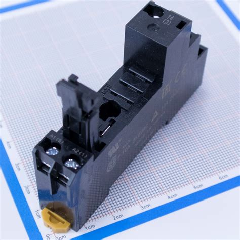Janpanomronrelay Socket Din Rail P2rfz 05 E Shopee Philippines