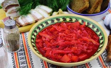 Цукор лимон та вершкове масло секрети ідеального українського борщу