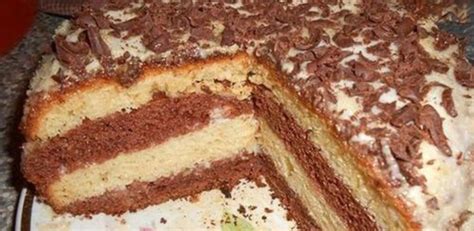 Торт на кефірі простий та швидкий рецепт Смачні Поради Українською