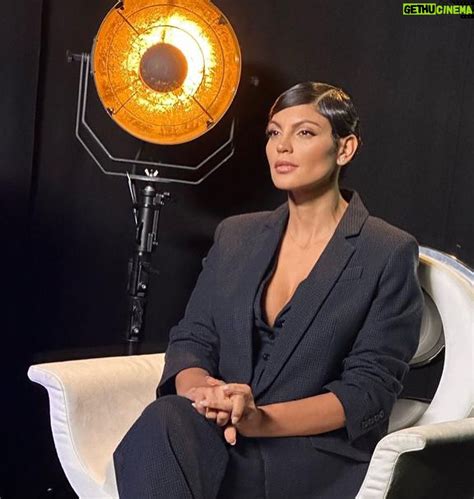 Nawell Madani Wiki Biography Age Gallery Spouse And More