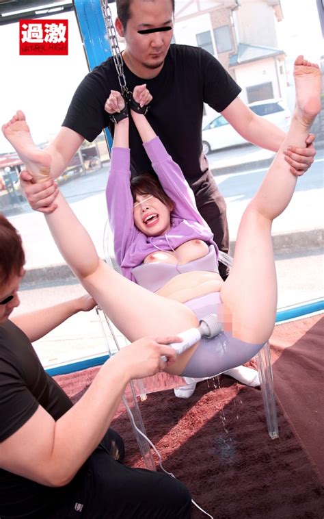 「マジックミラー号×おもいっきり生電マsp企画 ド素人女子大生がまんぐり拘束で初めての生電マ体験！インタビュー中にクリを責めたてられ連続潮吹き