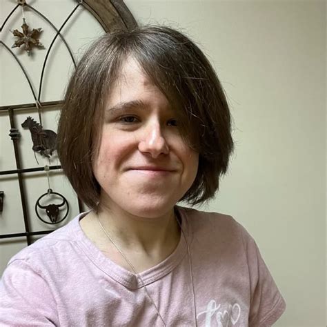 Danielle Wallace Daniellefl On Threads