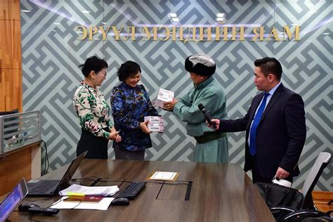 Эрчим хүчний дэд сайд асан Д Доржпүрэв коронавирустэй тэмцэхэд зориулж