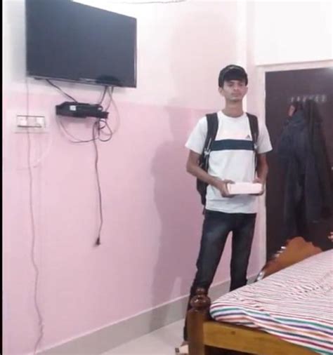Who Else Know This Pizza Delivery Guy R NepalSocial