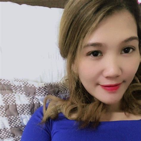 Rosslyn Branggan Rosslyn 1996 Snapchat Stories Spotlight And Lenses