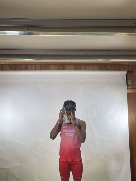 Jalen Booth Mitchell Sprints Delaware State Hornets Nil Profile