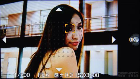 夜间微光环境人像拍摄使用 Sony NEX 5T 微单
