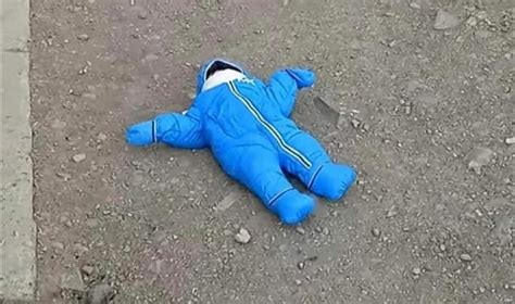 Хүүхдээ гудамжинд орхисон эцэг эхээс мэдүүлэг авсан Mn