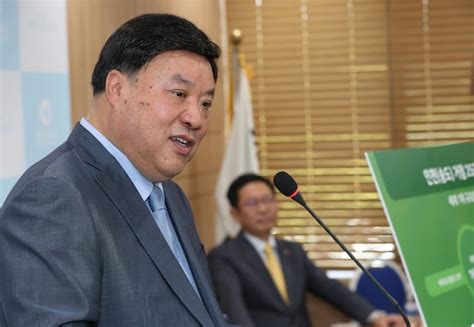 서정진 셀트리온 회장 혼외자 2명 호적에… 친모와 서 회장은 소송 조선비즈