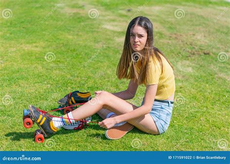Retro Teen Girls Telegraph