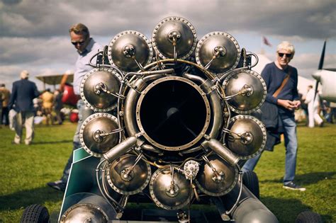 What Makes The Whittle Jet Engine So Special