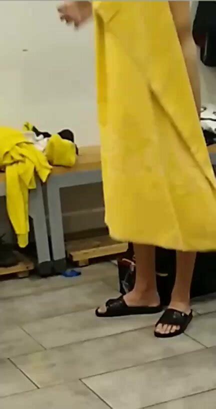Lockerroom Italian Boy In Locker Room Thisvid Com