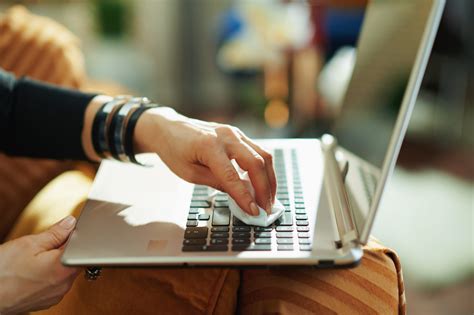 how to use laptop without internet tech combact