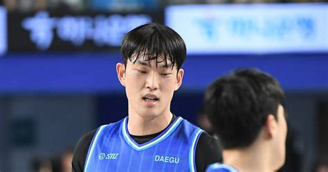 시즌 첫 매진→8연승 무산 조력자 필요한 한국가스공사