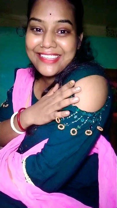 রিং লাইট নেই টর্চ লাইট জ্বালিয়ে ভিডিও বানাচ্ছি। 🥺 Youtubeshort Youtube