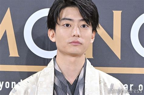 画像40 55 伊藤健太郎、肉体美際立つトレーニング中ショット公開「完璧なシックスパック」「バッキバキ」反響続々 モデルプレス