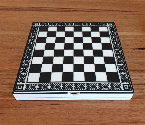 String Chess Set With Box And Chessboard Por 3dprintbunny Descargar