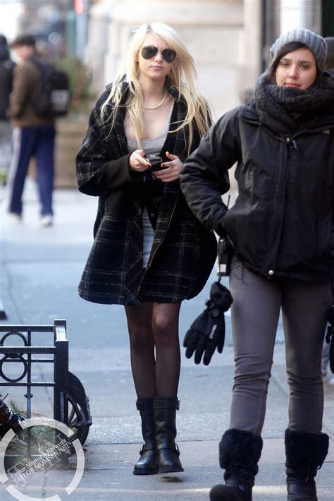 Feb 1 Filming Gossip Girl In Manhattan Jenny And Nate Photo 10367769 Fanpop