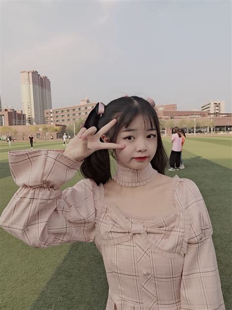 草莓味的小母狗 On Twitter 想接一次线下，可多人轮，有需要的私我 Cgpci7ltsn Twitter