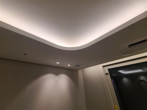 수원아이파크자이 무몰딩라운드 우물천장 공드림