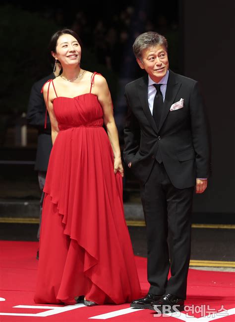 [27th Biff] 조윤희 권해효 레드카펫을 즐기는 부부