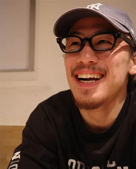 矢地祐介さんのインスタグラム写真 矢地祐介instagram「本日5月13日、無事に誕生日を迎え33歳になりました🫸🏻 ️🫷🏻 まず
